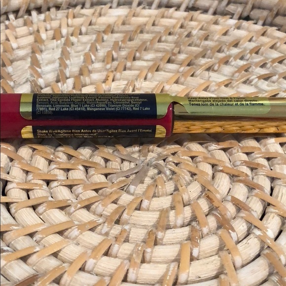 SeneGence | Makeup | Mod Magenta Lipsense Sealed Brand New | Poshmark